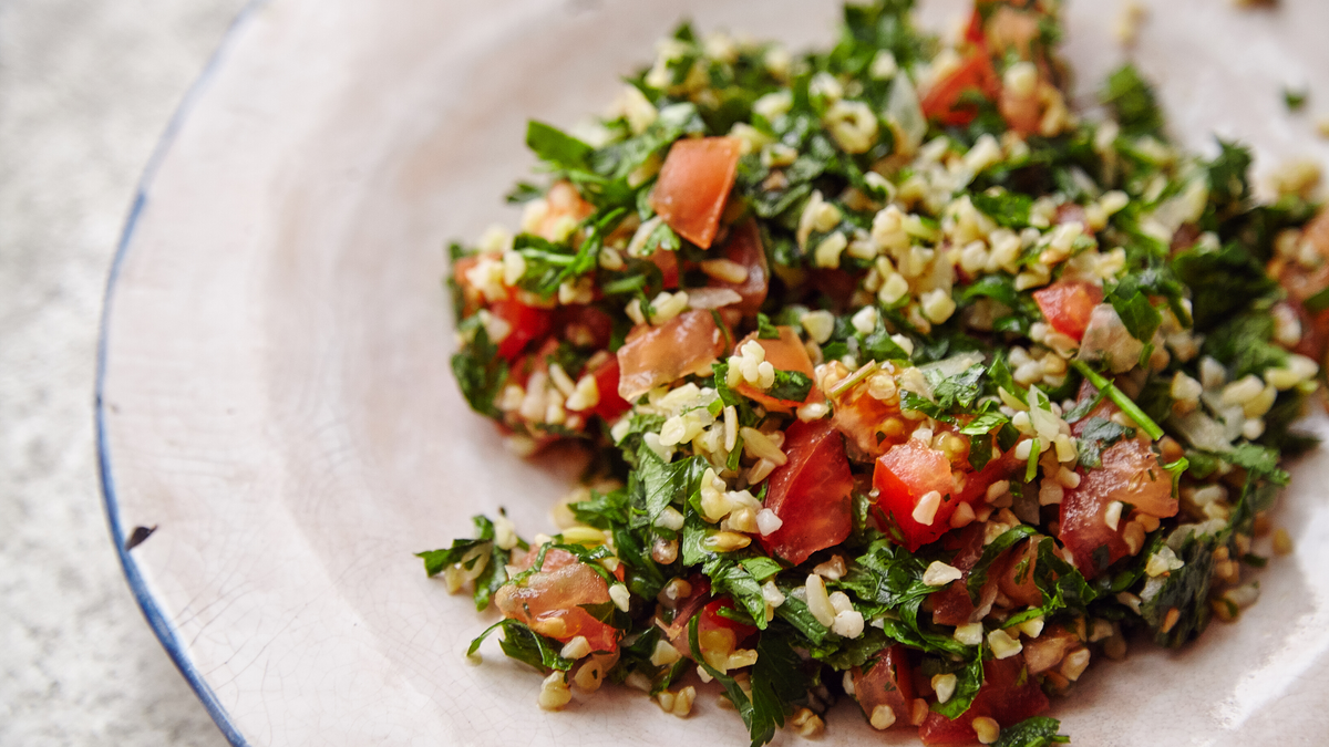 How To Make The Perfect Tabouli Salad – Kissed by the Sun